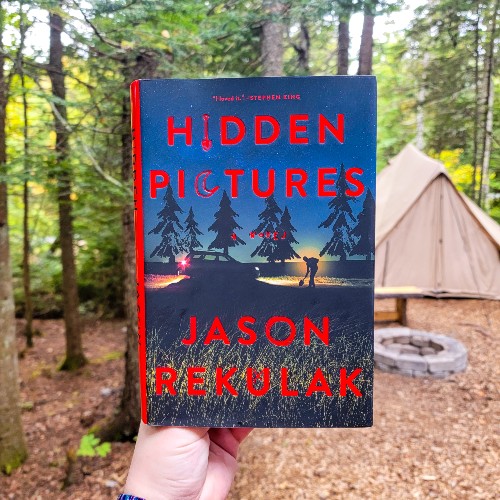 Hidden Pictures – Read Between the Spines