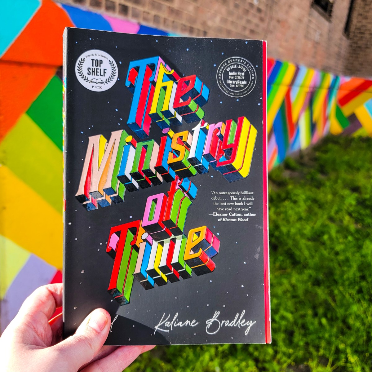 The Ministry of Time – Read Between the Spines