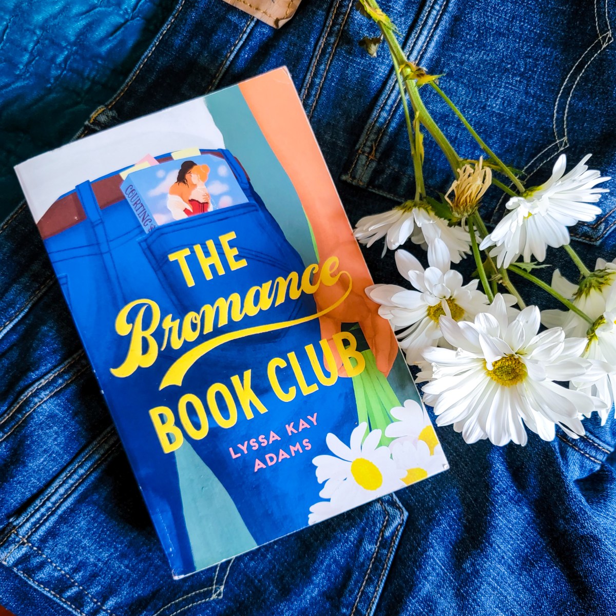 The Bromance Book Club – Read Between the Spines